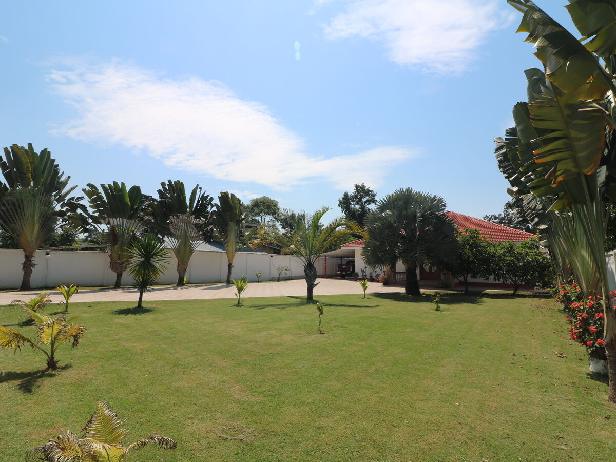 An Outstanding 4 BRM, 5 BTH Home For Sale With So Many Benefits In Ban ...