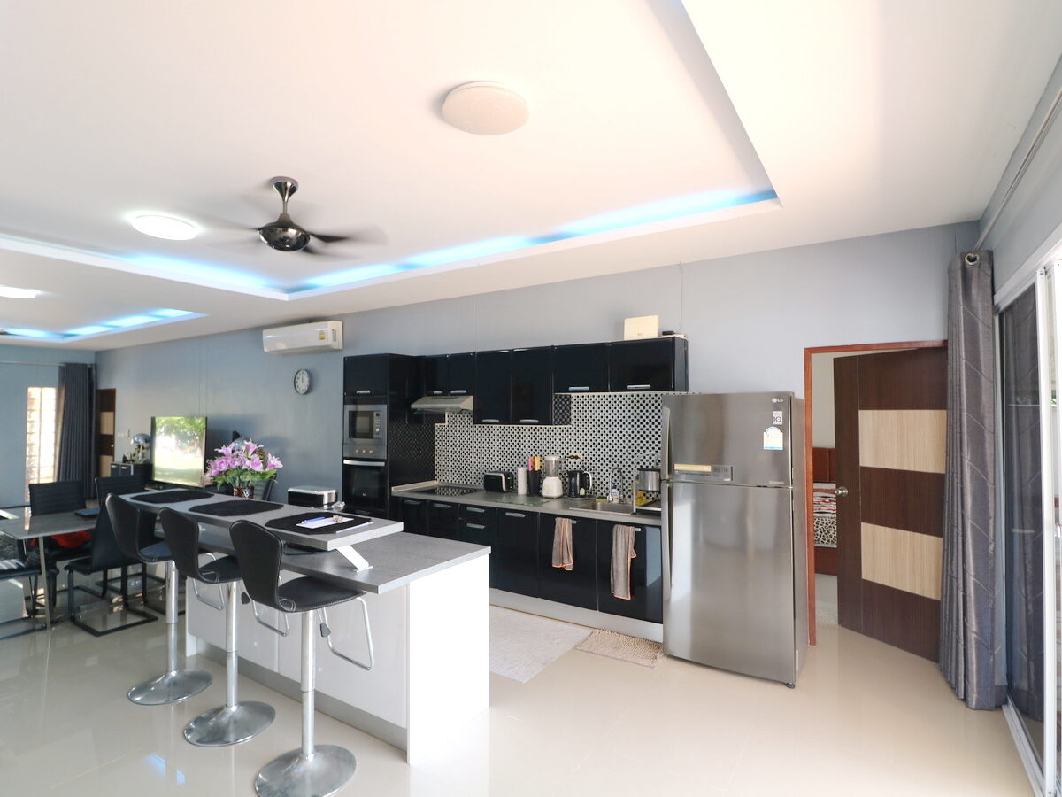 An Outstanding 4 BRM, 5 BTH Home For Sale With So Many Benefits In Ban ...