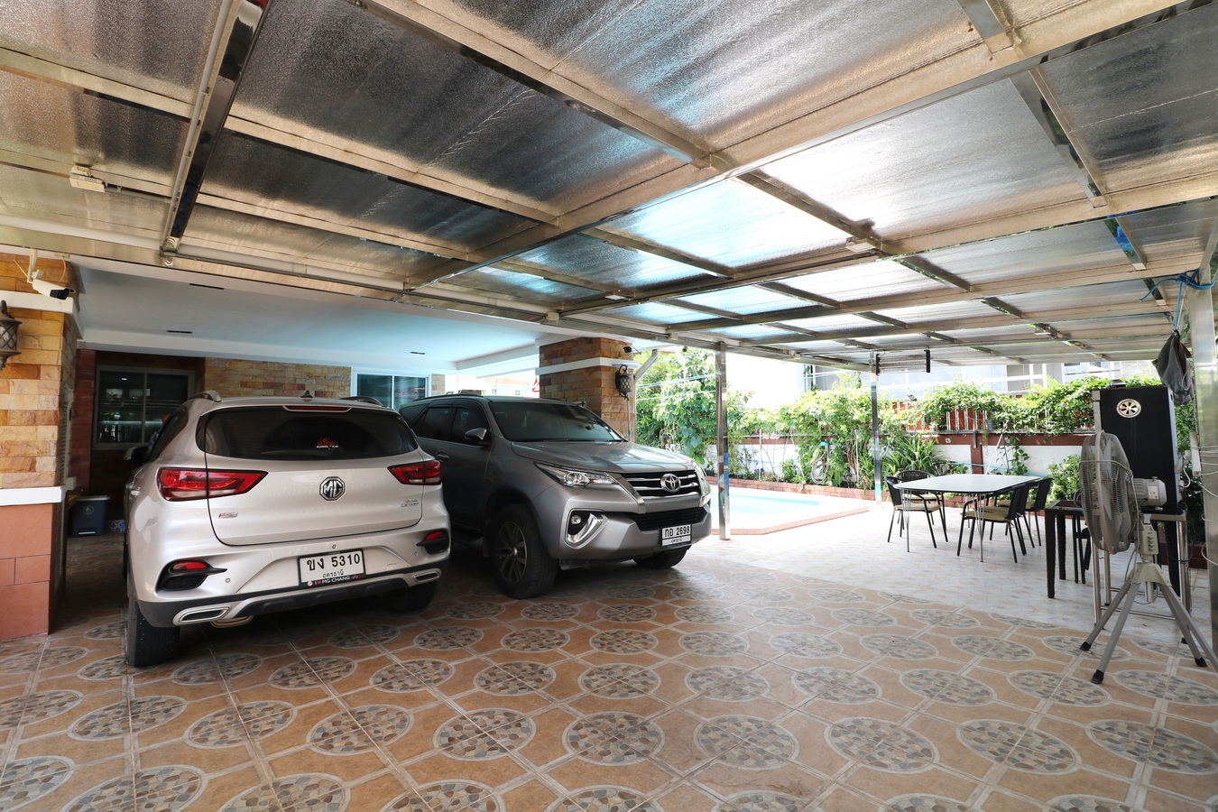 Two-story construction with full insulation | Thailand Real Estate ...