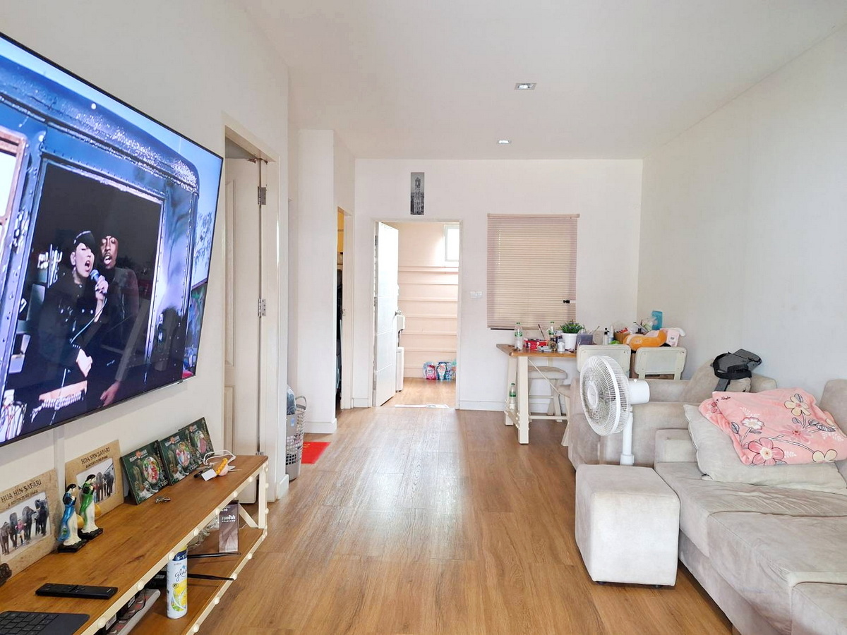 Modern 2-Bedroom Home For Sale In Permsuk, Khon Kaen.